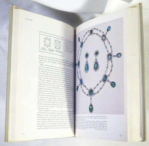 Jewellery 1789-1910: The International Era Volume 1 1789-1861 - 古本買取販売 ハモニカ古書店 建築 美術 写真 デザイン 近代 ...
